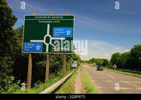 Road sign on the A350 approaching junction 17 of the M4 motorway Stock ...