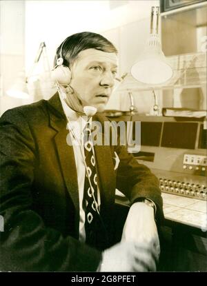 Szenenfoto aus der Folge "Tod am Steuer" der Krimiserie "Dem Täter auf ...