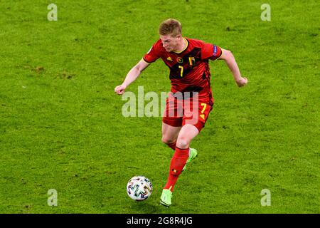 Kevin De Bruyne of Belgium runs with the ball during a FIFA Men’s World ...