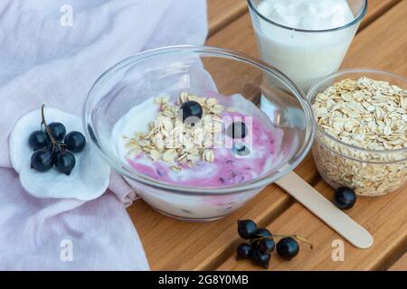 Blackcurrant for skin care. Facial mask ingredients: blackcurrant ...