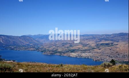 A summer time view of Lake Chelan from Chelan Butte. Lake Chelan is the ...