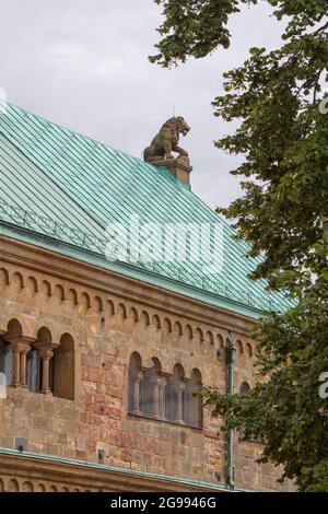 Building detail in Wartburg castle in Eisenach, Germany Stock Photo - Alamy
