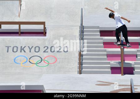 Yukito Aoki of Japan competes during the men quarterfinals at the ...