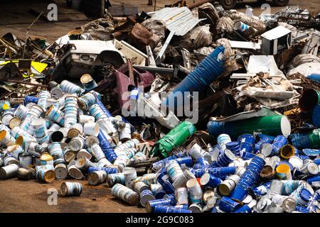 Metal waste disposal industrial site Stock Photo - Alamy