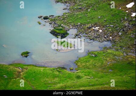 clear water of Blausee near Melchseefrutt Stock Photo - Alamy