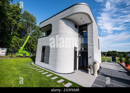 single storey house built on a raised platform above flood plain Stock ...