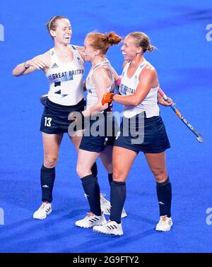 Great Britain's Ellie Rayer celebrates scoring during the Women's Pool ...