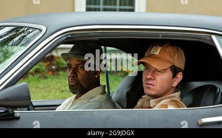 2 GUNS 2013 Universal Pictures film with Paula Patton and Denzel ...