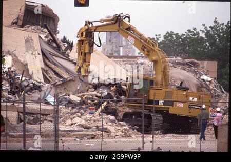 Terrorism and Disasters: ©1995 Aftermath of the Oklahoma City bombing ...