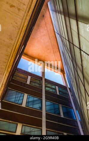 Triangular architecture with its columns in view Stock Photo - Alamy