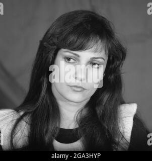 Portrait of the Romanian actress Elena Albu, 1979 Stock Photo - Alamy