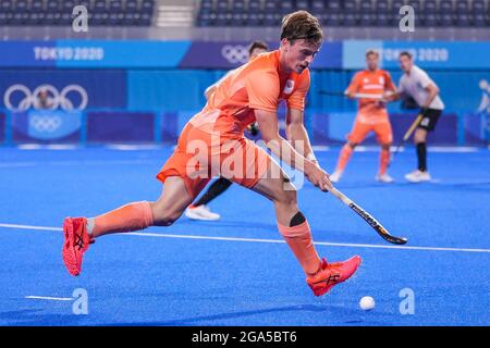 TOKYO, JAPAN - JULY 27: Jorrit Croon of the Netherlands competing on ...