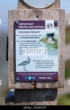 Warning sign to protect ground nesting birds Stock Photo - Alamy
