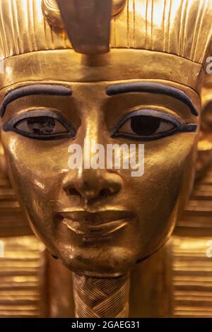 The gold death Mask of King Psusennes in the Egyptian Museum, Cairo ...