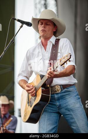 SInger Ned Ledoux performs on the mainstage during day 2 of the ...