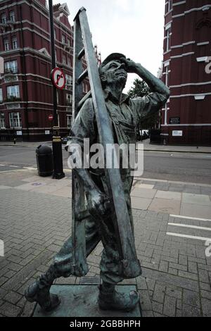 Window Cleaner Statue Stock Photo - Alamy