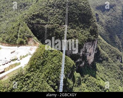 Sichuan Xuanhan Bashan Grand Canyon glass bridge main structure has ...