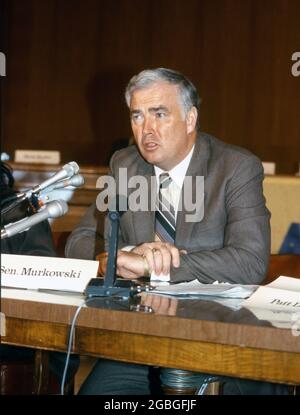 United States Senator Frank Murkowski (Republican of Alaska) makes a ...