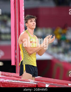 03rd Aug, 2021. Olympic vault champions South Korean gymnast Shin Jea ...