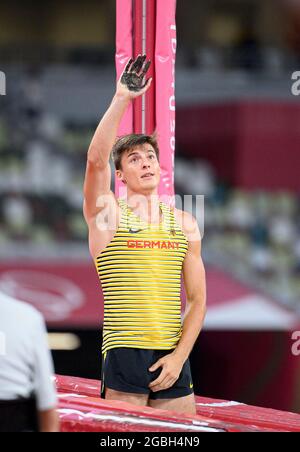 03rd Aug, 2021. Olympic vault champions South Korean gymnast Shin Jea ...
