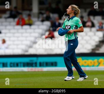 Eva Gray of Oval Invincibles in bowling action Stock Photo - Alamy
