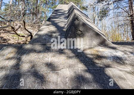 One of the abandoned fortified gun battery positions of Fort Tilden ...