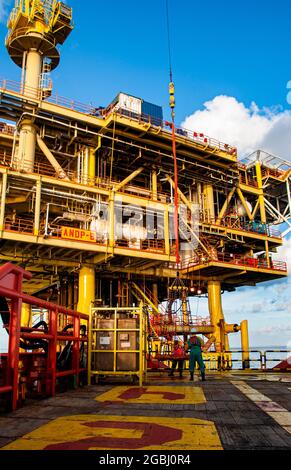 crane vessel for offshore platform installation Stock Photo - Alamy