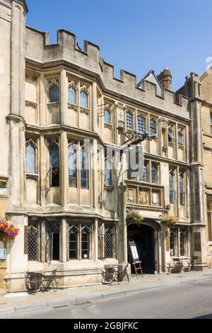 The George Hotel and Pilgrims Inn, Glastonbury, was built in the 15th ...