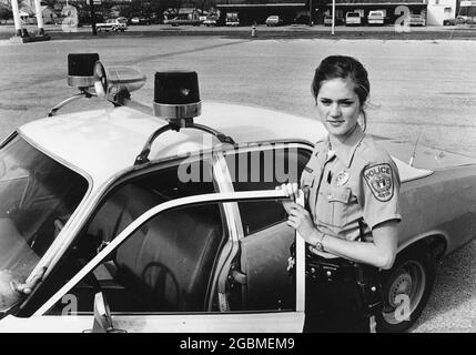 Black policewoman police woman female officer cop Beautiful African ...