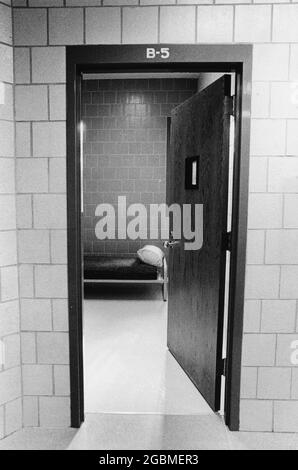 Austin, Texas: Juvenile delinquent detention facility. Simulation of ...