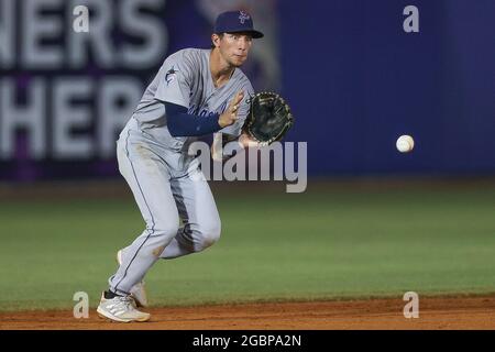 Aug 04, 2021: Pensacola Blue Wahoos pitcher Dylan Bice (33) pitches ...