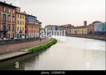 river arno flowing through the oldtown of Pisa, Tuscany Stock Photo - Alamy