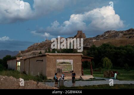 Van, Turkey. 03rd Aug, 2021. In the cemetery of the eastern Anatolian ...