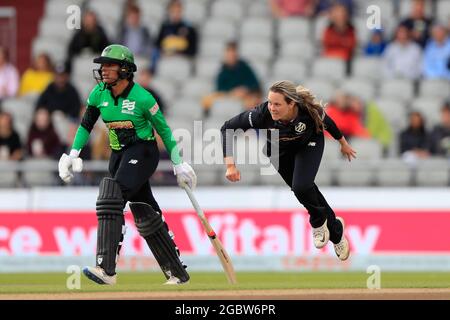 Natalie Brown bowling for Manchester Originals Stock Photo - Alamy