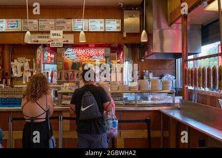 Cutter and menu of the Katz's Delicatessen cafe, Manhattan, New York ...