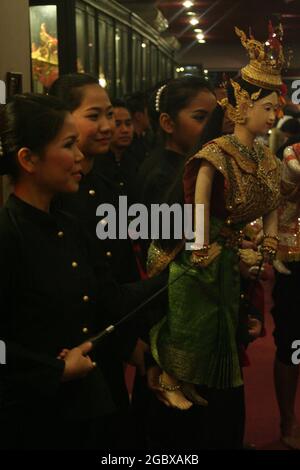 Traditional Hun lakhon lek puppets at the Joe Louis Puppet Theatre ...