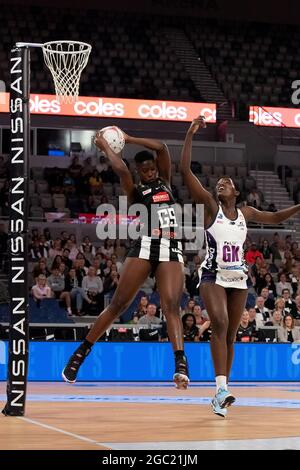 Phumza Maweni of the Lightning and Shimona Nelson of the Magpies ...