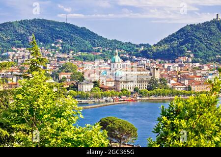 Town of Como waterfront and architecture view, Como Lake in Lombardy ...