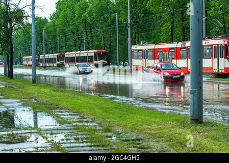 Heavy rain and thunderstorm leaves some streets underwater in city ...