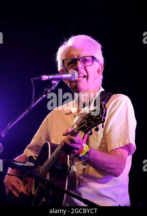 Former Rockpile band member, British singer songwriter, musician ...