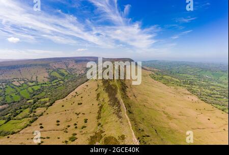 Aerial view of a narrow ridge leaving to a mountain (Cat's Back ...