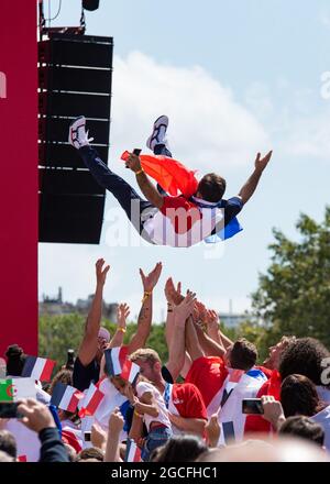 The French athletes of France celebrate with the audience during the ...