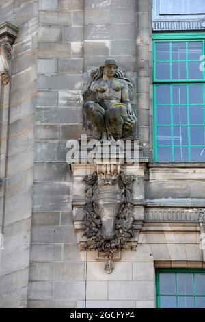 Art Deco Building Glasgow Stock Photo - Alamy