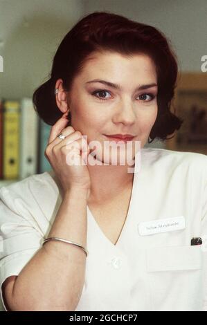 FÜR ALLE FÄLLE STEFANIE, SAT1 TV Serie, 1995, Folge: Nur vor Glück ...