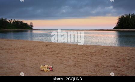 lei on the beach in cook islands Stock Photo - Alamy