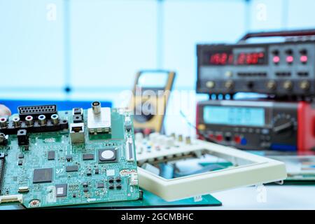 Repair of computer parts in a customer service laboratory Stock Photo ...