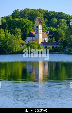 Wesslinger See, old parish church in Wessling, Fuenfseenland, Five ...