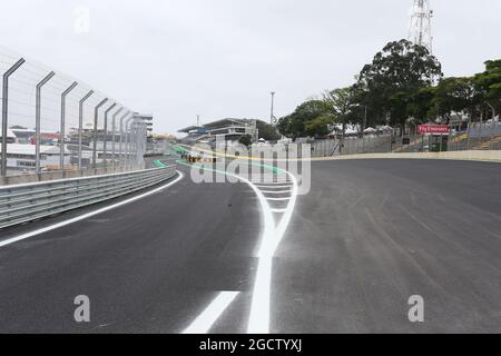 New pit lane entrance. Brazilian Grand Prix, Thursday 6th November 2014 ...