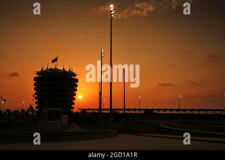Circuit atmosphere - sunset over the track. Sakhir Grand Prix, Thursday ...
