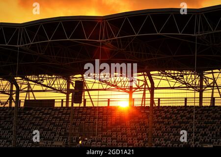 Circuit atmosphere - sunset over the track. Sakhir Grand Prix, Thursday ...